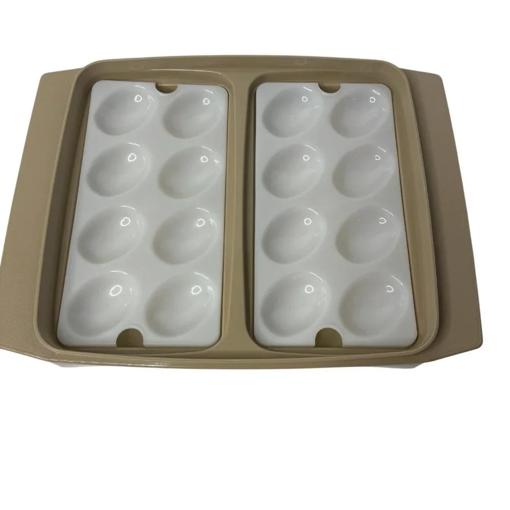 Tupperware | Kitchen | Vintage Tupperware Deviled Egg Keeper Carrier ...